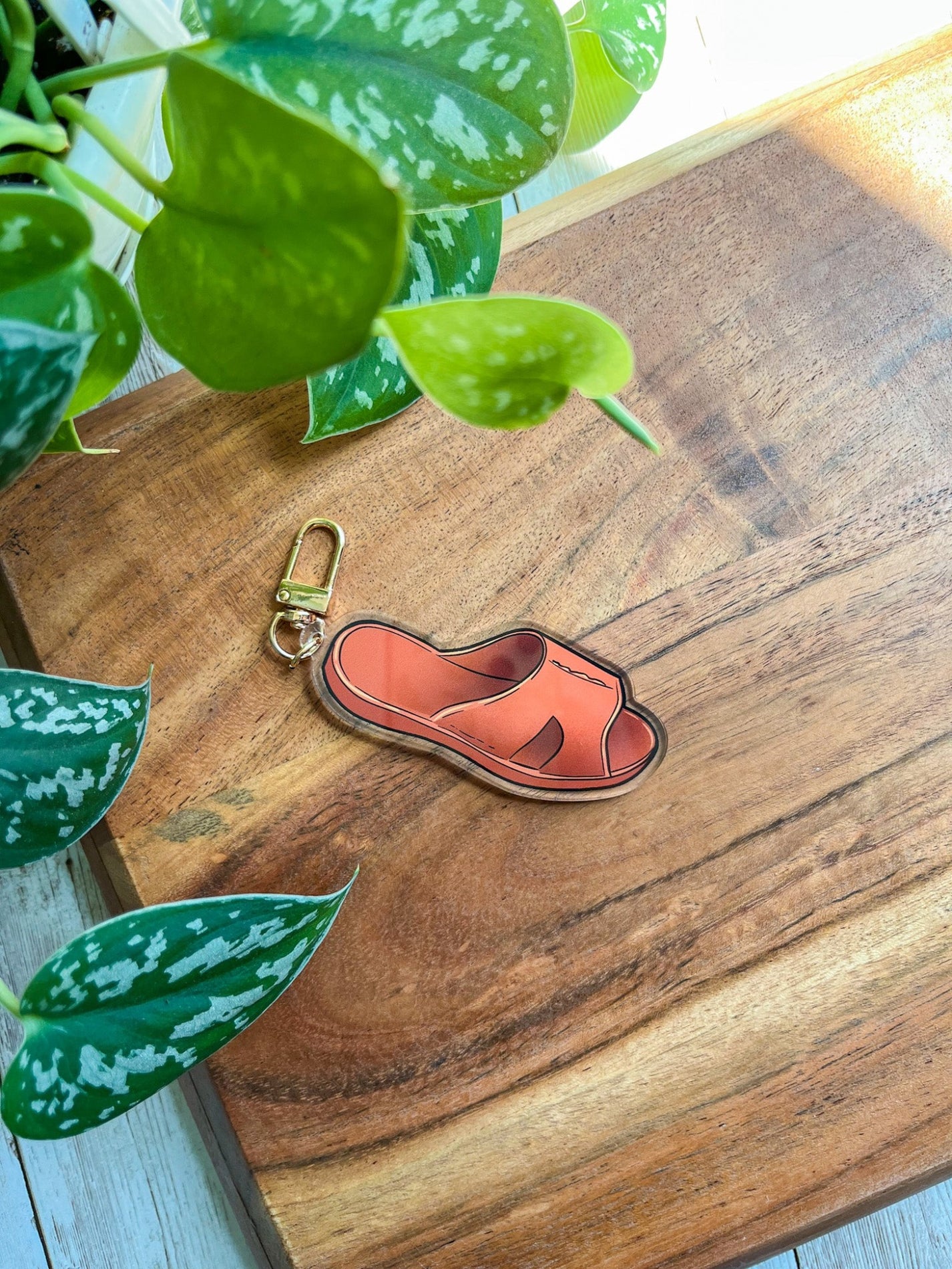 Chancleta Samurai – The Nosy Gal